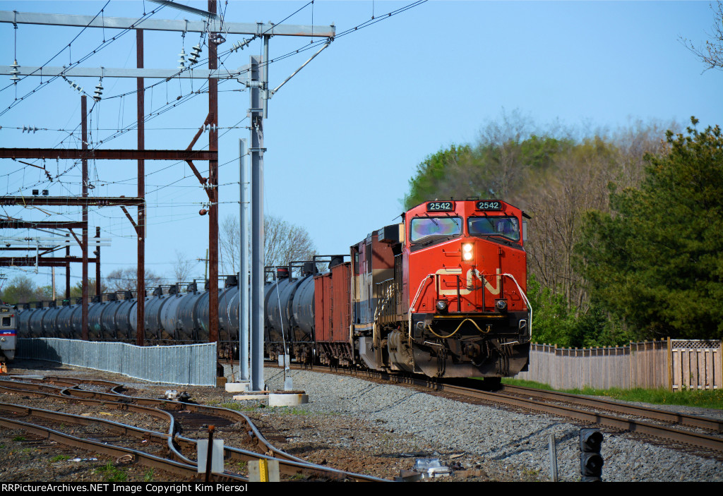 CN 2542 CSX Train K164 Ethanol Loads